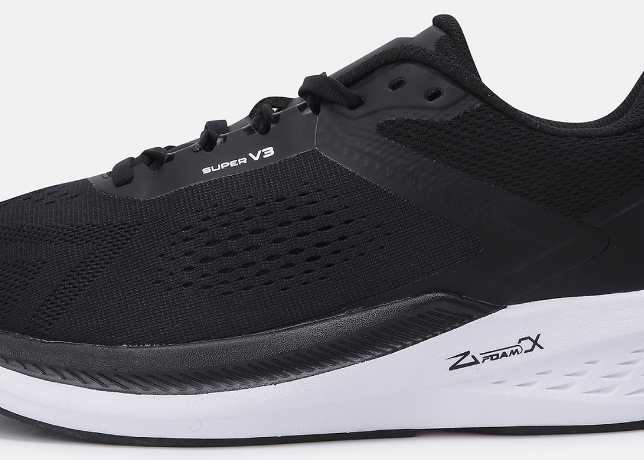 ランニングシューズ ENERZITE エナザイト｜デサント公式