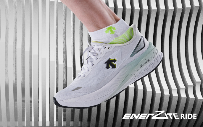 ランニングシューズ ENERZITE エナザイト｜デサント公式